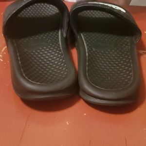 Nike | Shoes | Nike Slide On Size 8 | Poshmark